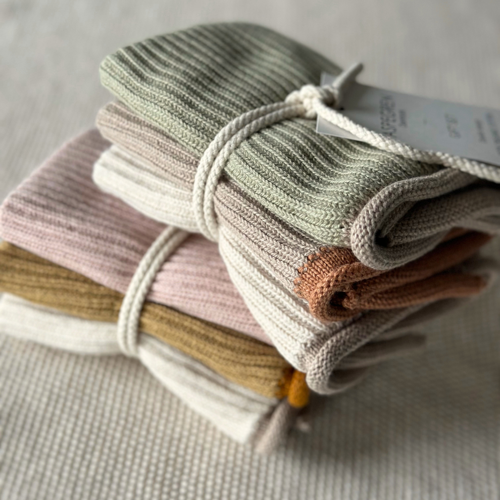 Gift set - 100% Organic cotton - Set of 3 - Pistachio – PASCALE